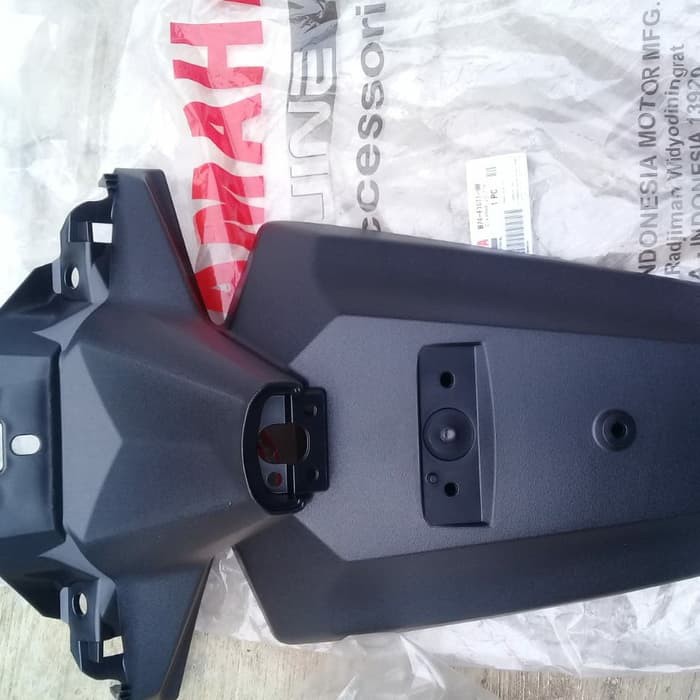 Xmax 250 rear fender original ygp | Shopee Malaysia