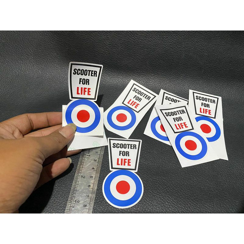 Vespa scooter brand logo sticker for life cutting, good sweetener for ...