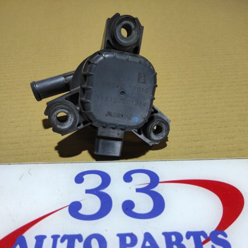 Toyota inverter water pump Prius C (original) aisin Japan | Shopee Malaysia