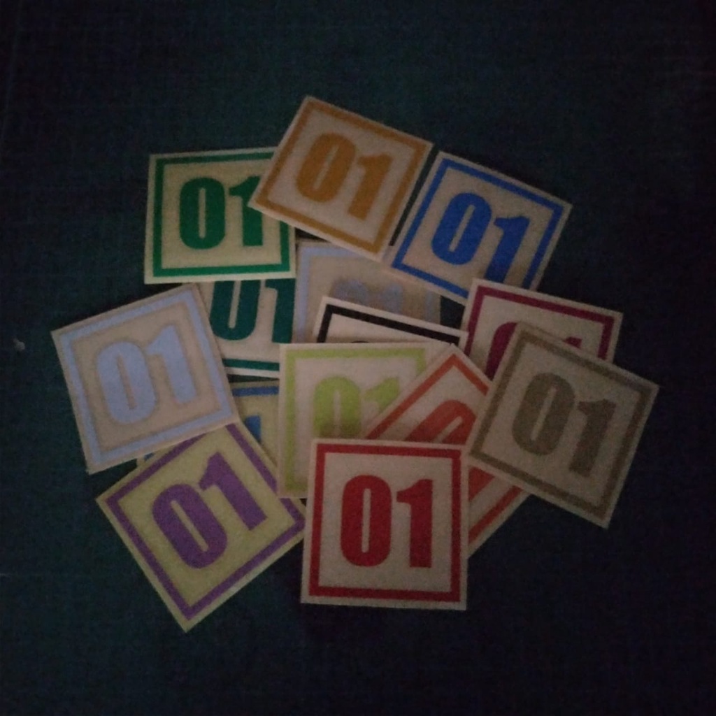 Dlm NUMBER STICKER LABEL UK BOX 8 CM REVLEKTIVE MATERIAL | Shopee Malaysia