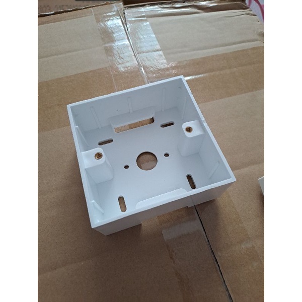 faceplate back box square type | Shopee Malaysia