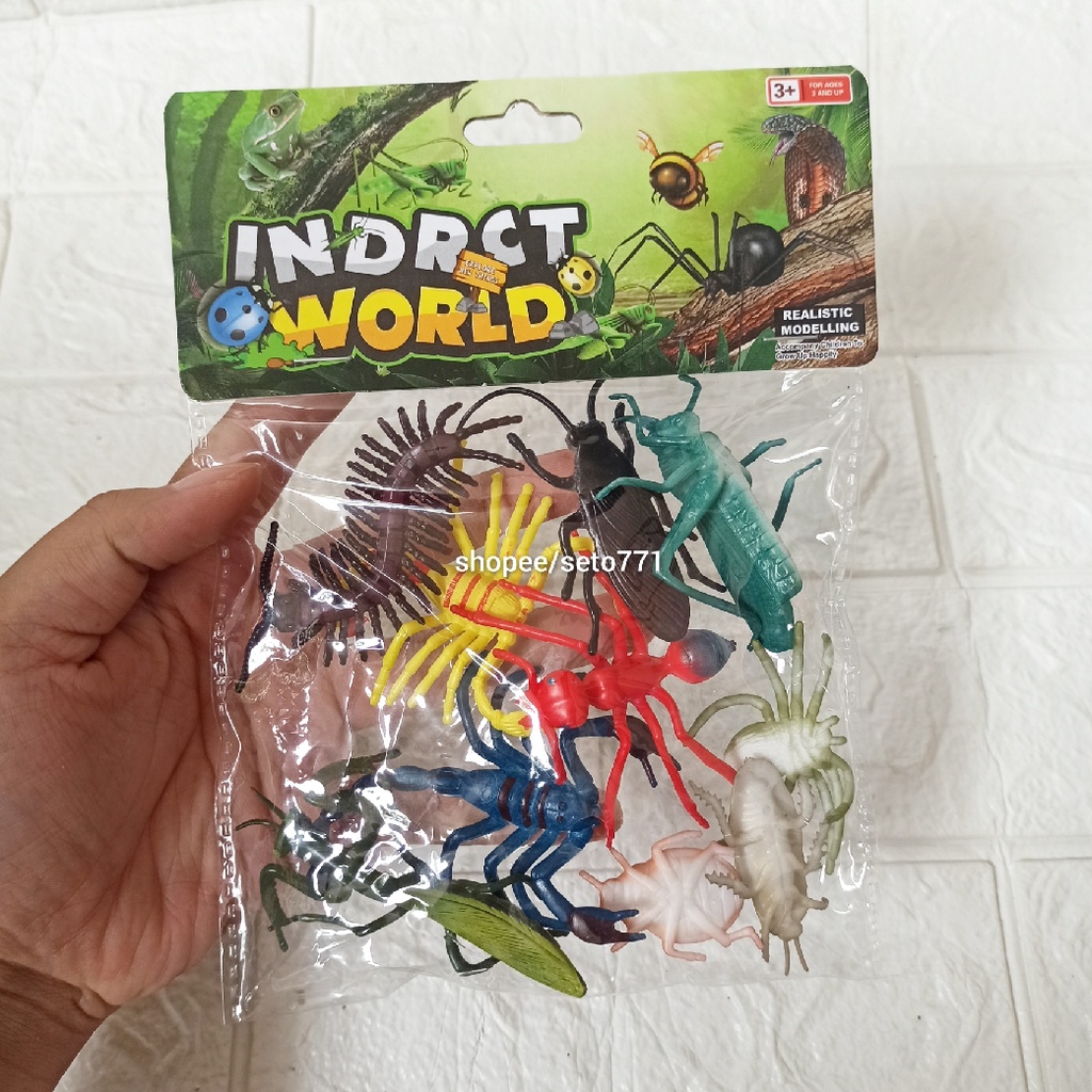 Gy203 Insect Toy Mini Insect World Scorpion Grasshopper Cockroach ...