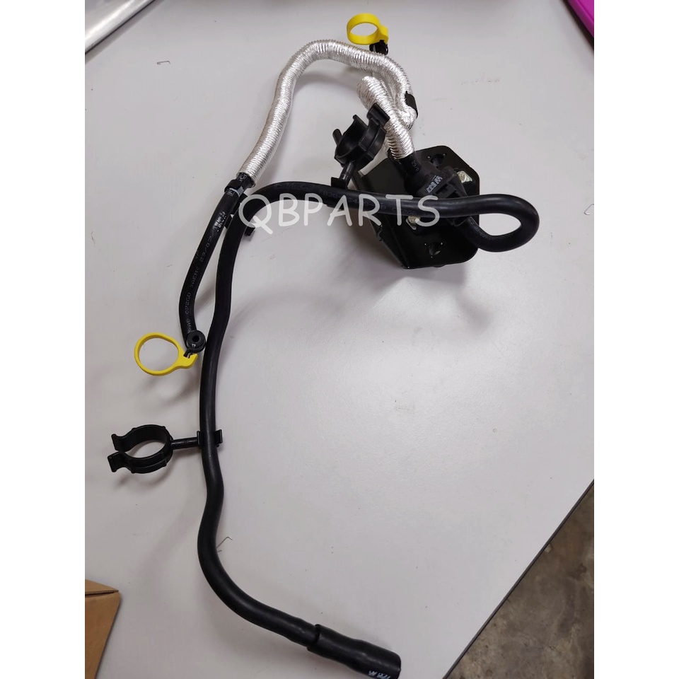 FORD RANGER T7 (GENUINE) VACUUM PUMP WITH VALVE AT CYLINDER HEAD - FB3Q ...