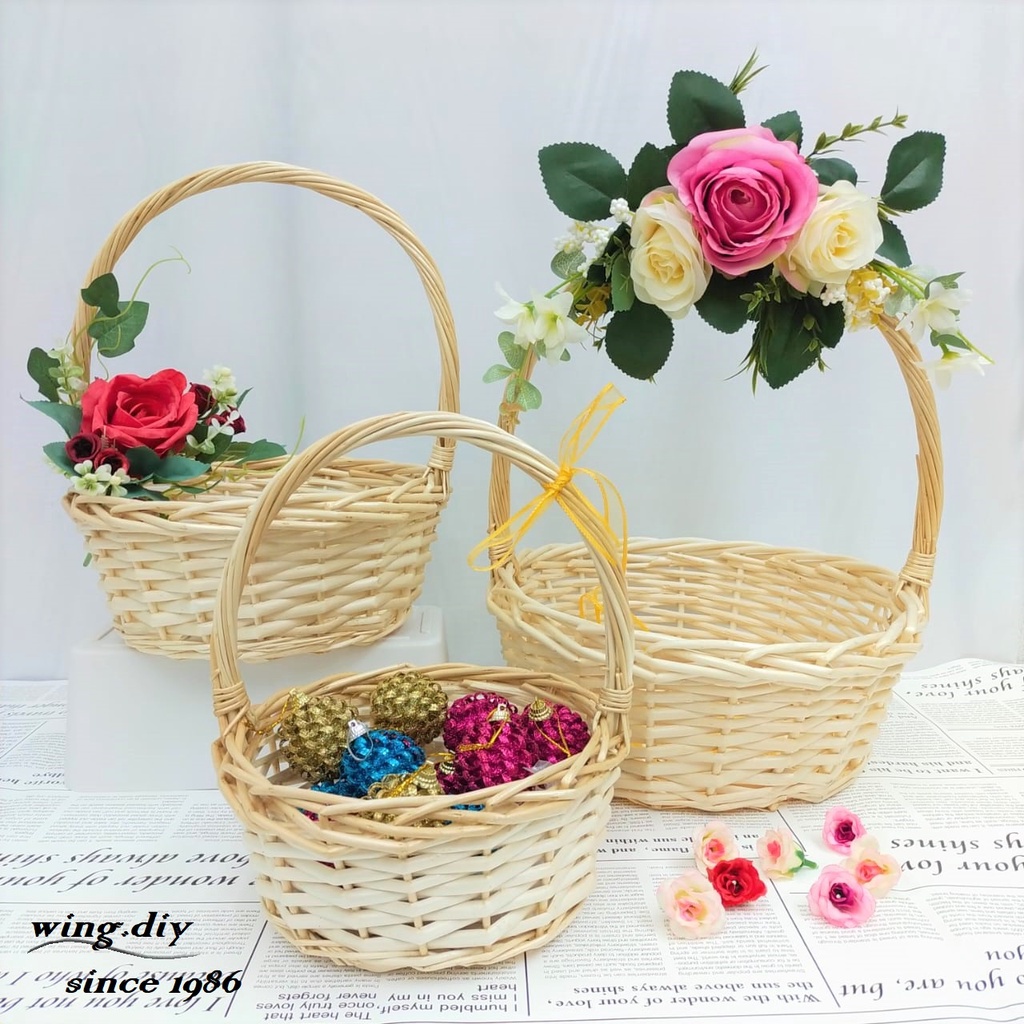 ARTIFICIAL WOVEN RATTAN BASKET WITH HANDLE L SIZE / GIFT HAMPER BASKET ...