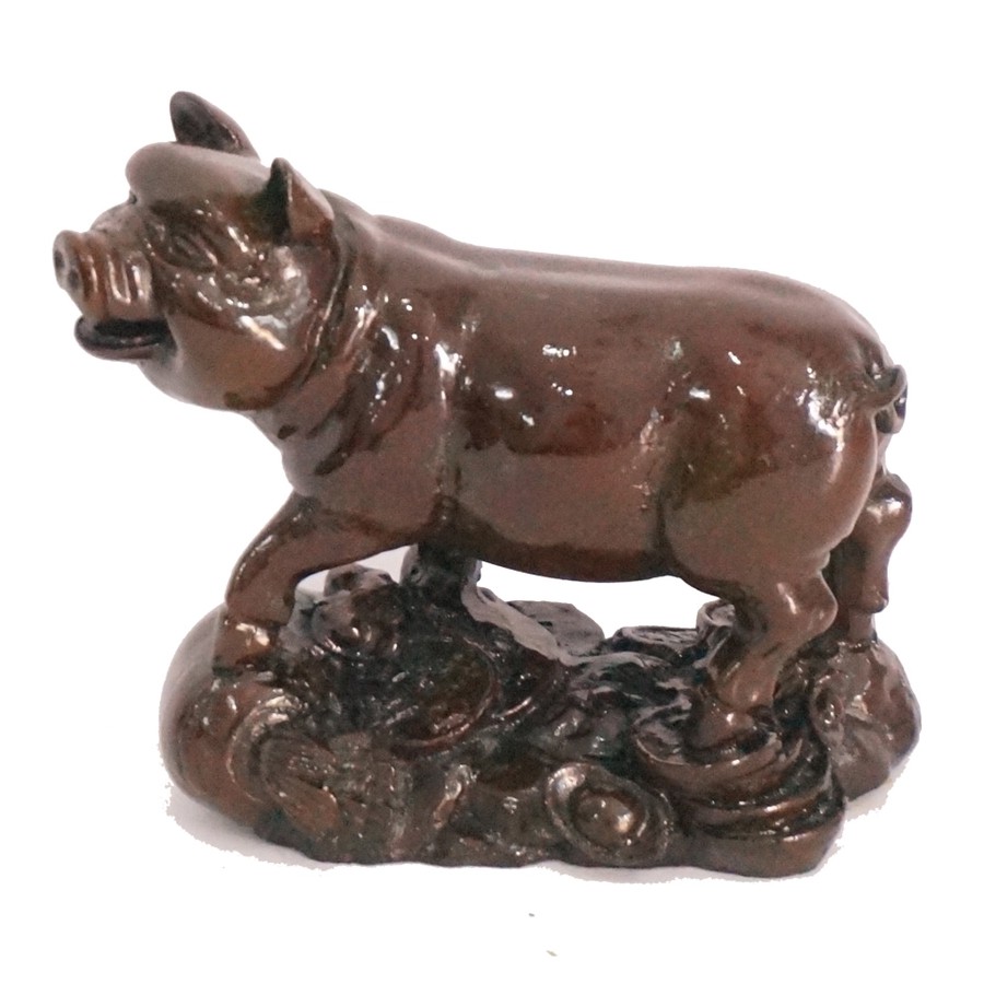 Statue of Fake Wood Pig | Shopee Malaysia