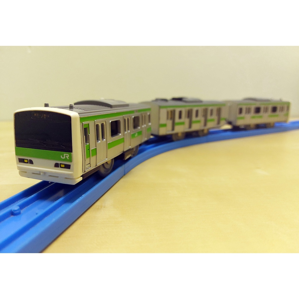 [PRELOVED] Plarail E231-500 Yamanote Line with door gimmick #1 | Shopee ...