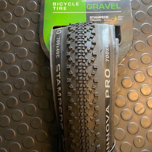 INNOVA PRO STAMPEDE GRAVEL TIRE 700 X 40C | Shopee Malaysia