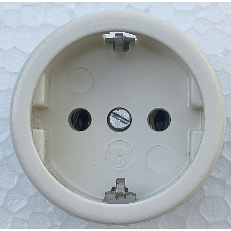Socket, mains type F 2-pins 010 | Shopee Malaysia