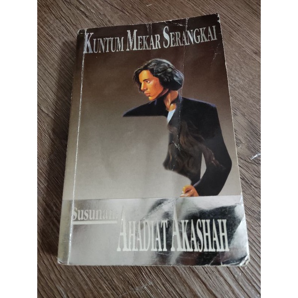 Novel Melayu rare 🔥koleksi Ahadiat Akashah | Shopee Malaysia