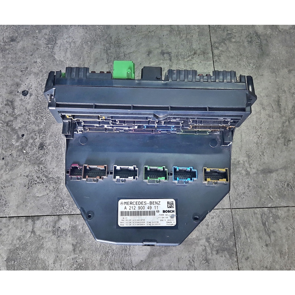 Mercedes E class W212 Fuse Relay Box SAM Unit A2129004911 | Shopee Malaysia