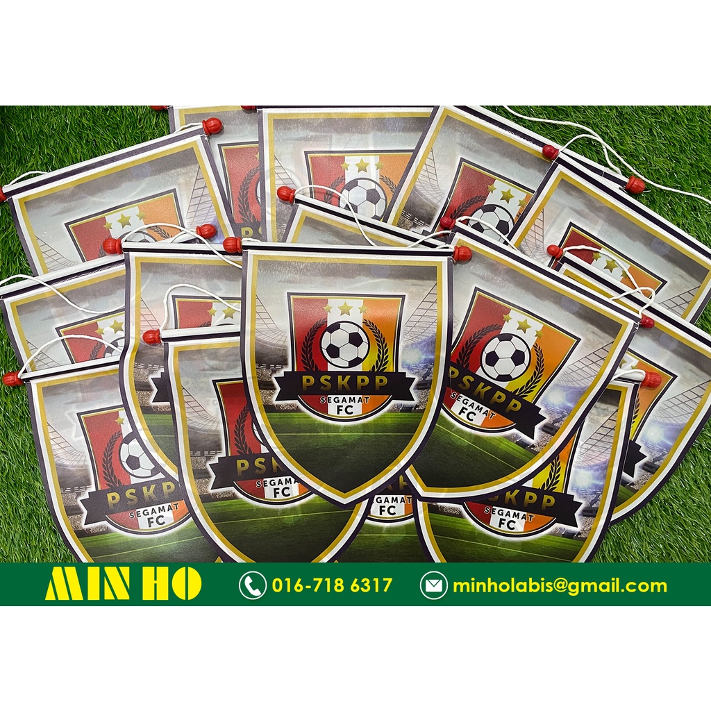 Custom Flag with compliments / Pennant / Flag Souvenir / Football Flag ...