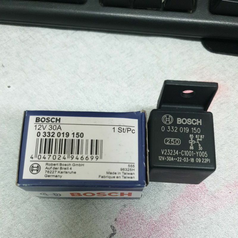 BOSCH UNIVERSAL AUTOMOTIVE CAR RELAY 12V 30A 5PIN RELAY | Shopee Malaysia