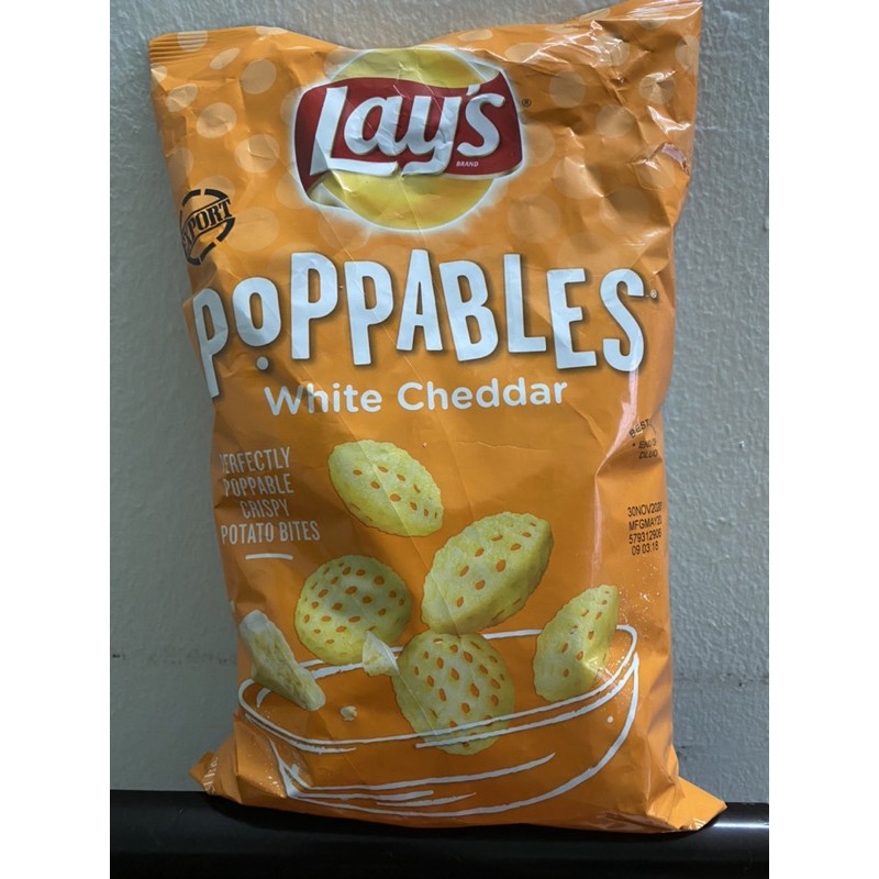 Lay’s Poppables White Cheddar Flavored Potato Snack 141.7g | Shopee ...