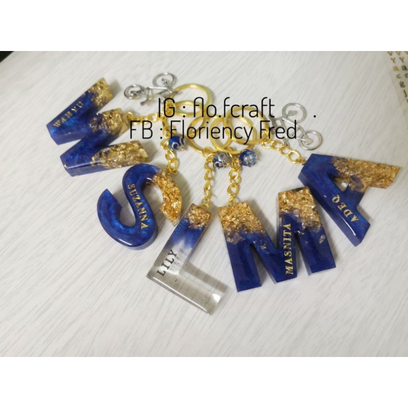 KEYCHAIN HURUF (FREE ADD ON NAME) | Shopee Malaysia