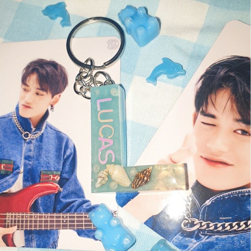 Resin Lettering Keychain - NCT LUCAS Free Photocards | Shopee Malaysia