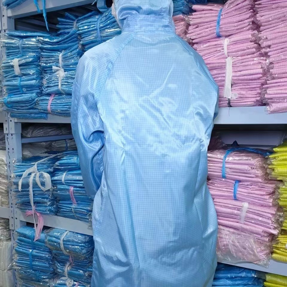 Esds10107 (direct factory) 5mm high quality conductive hooded zipper ...