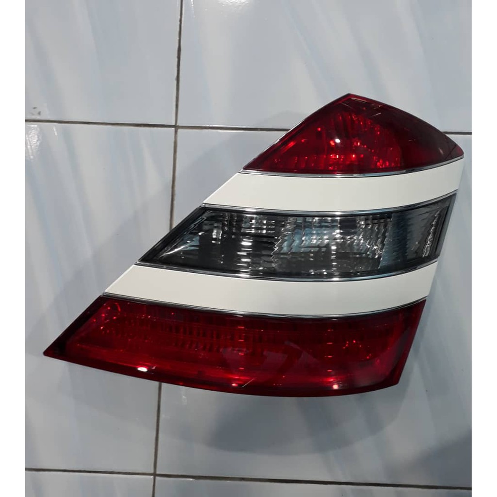 Mercedes-Benz S-Class W221 A211 - Right Side Tail Light | Shopee Malaysia