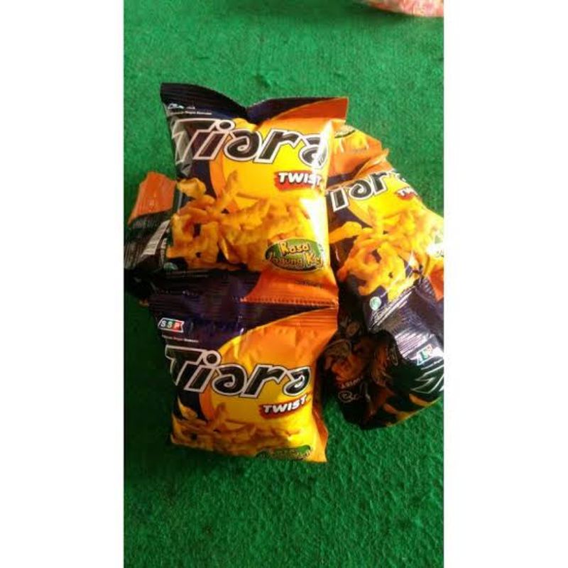 Tiara Twist Snack Corn Flavor Cheese Plan Contents 10 | Shopee Malaysia