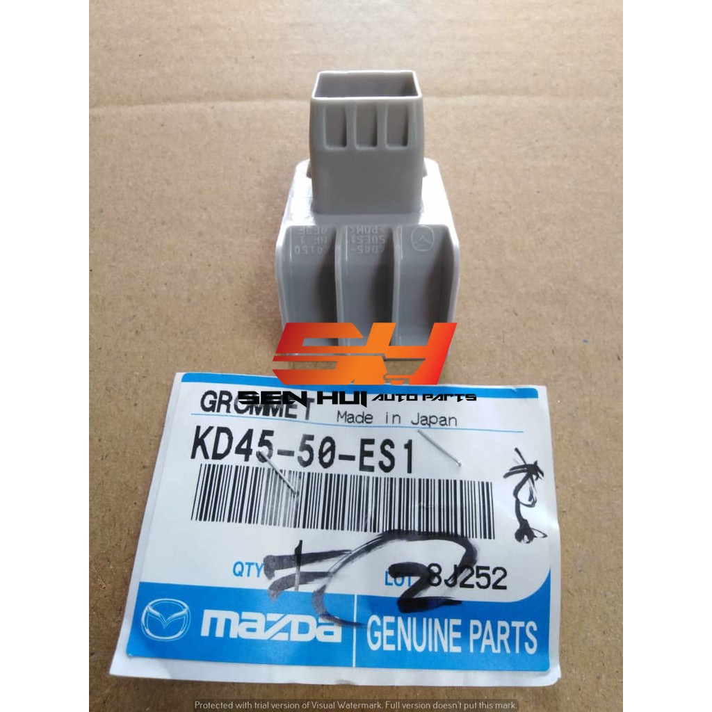 Mazda 2 / 3 / 6 / CX5 Grommet Rad Grille KD4550ES1 Genuine Part ...