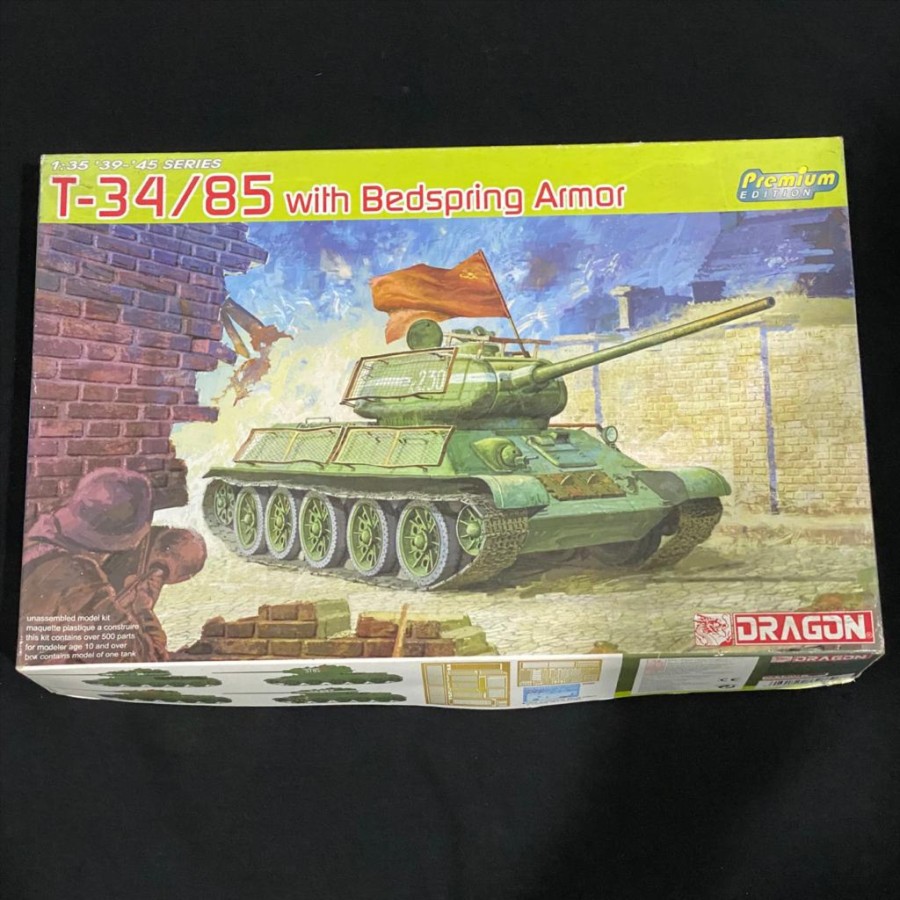 Mokit Dragon T-34 / 85 With Bedspring Armor (Premium Edition) Scale 1 / ...