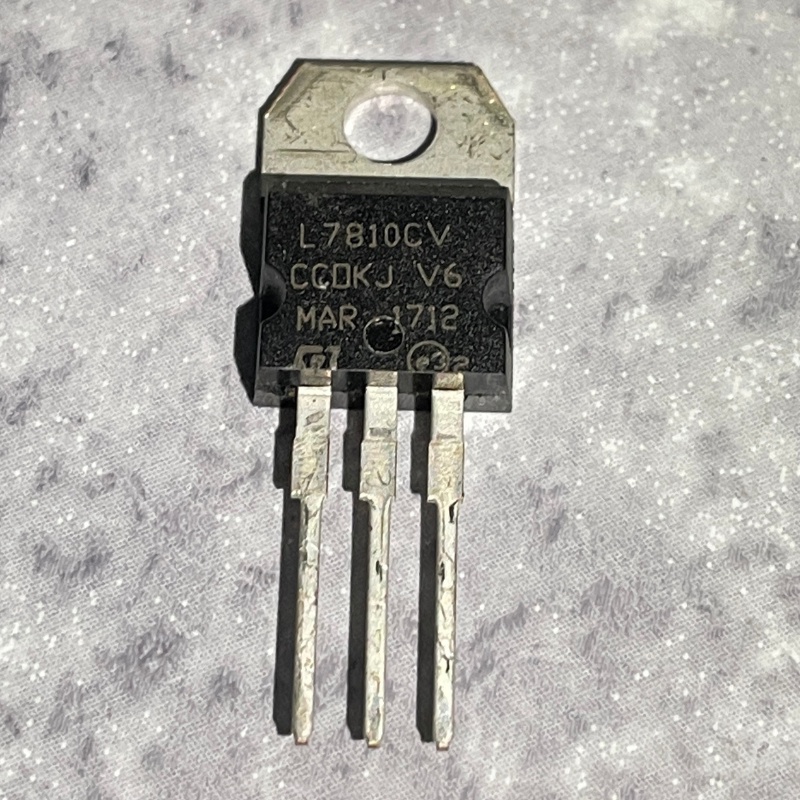 L7805CV LM7805 7805 7806 7808 7809 7810 L7812CV L7815CV 7818 7824 ...