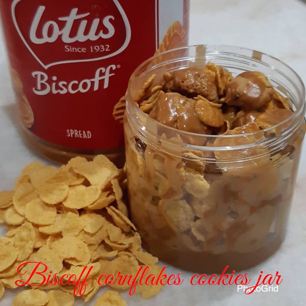 Biscoff coco cornflakes & chocolate chip cookies jar with mashmallow ...