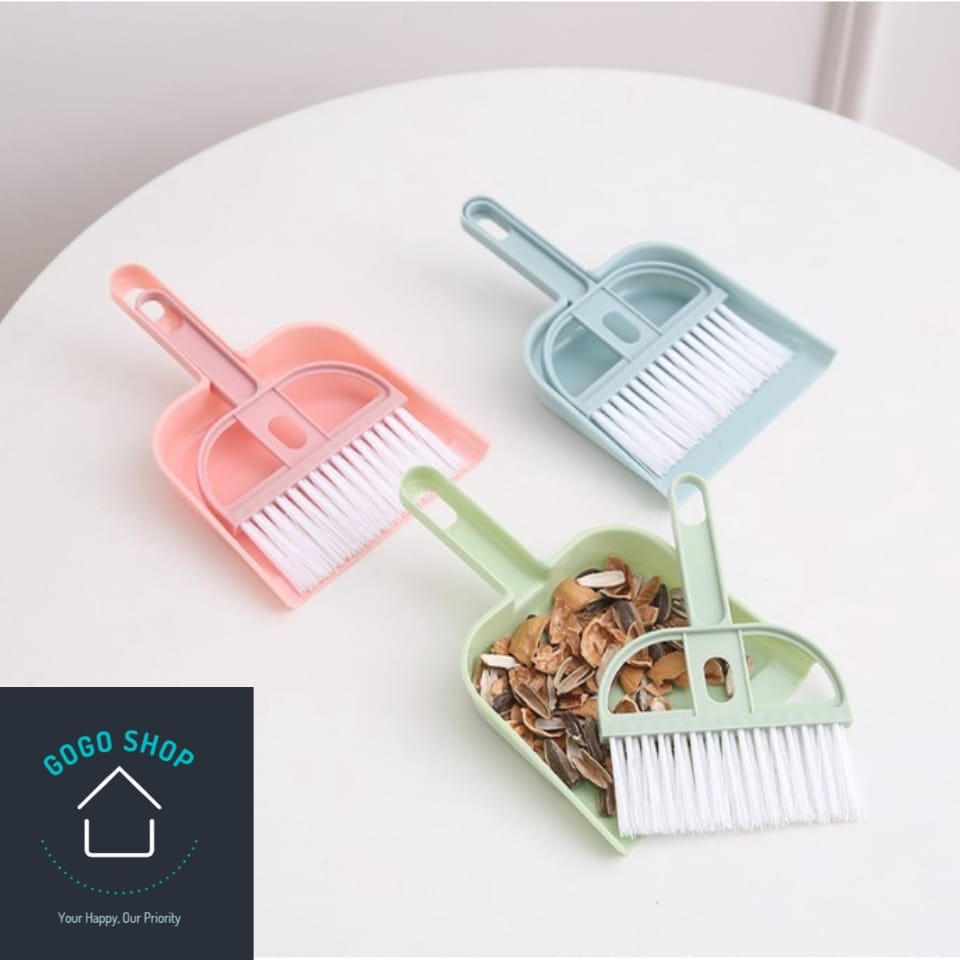 𝐑𝐄𝐀𝐃𝐘 𝐒𝐓𝐎𝐂𝐊 Desktop Sweep Brush / Mini desktop broom | Shopee Malaysia