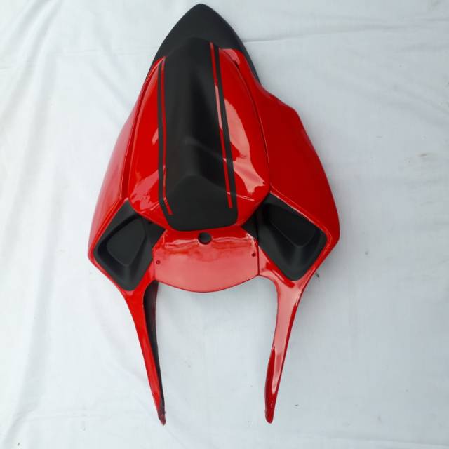 Ducati model rear body for yamaha r15 old pnp yamaha r15 v2 | Shopee ...