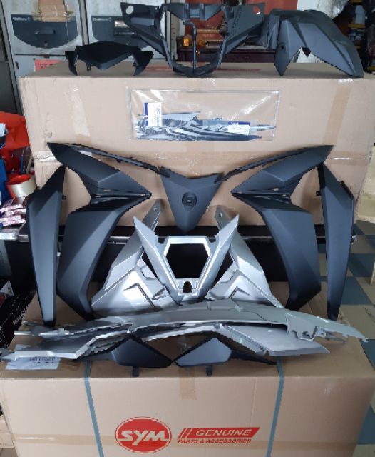 COVER SET FOR SYM VF3I BLACK/SILVER WITHOUT STICKER (64000-VF3-000-SKT T2) | Shopee Malaysia