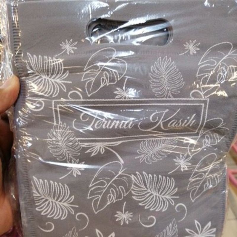 100PCS BEG KAIN GOODIES 20CMX25CM / Beg Goodies Kahwin / Non-woven bag ...