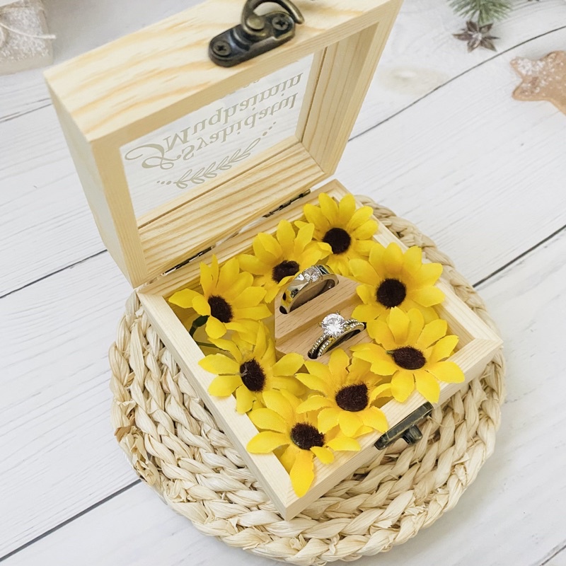 Customised Bridesmaid Gift Box/ Surprise Gift Box/ Girlfriend Gift Box ...