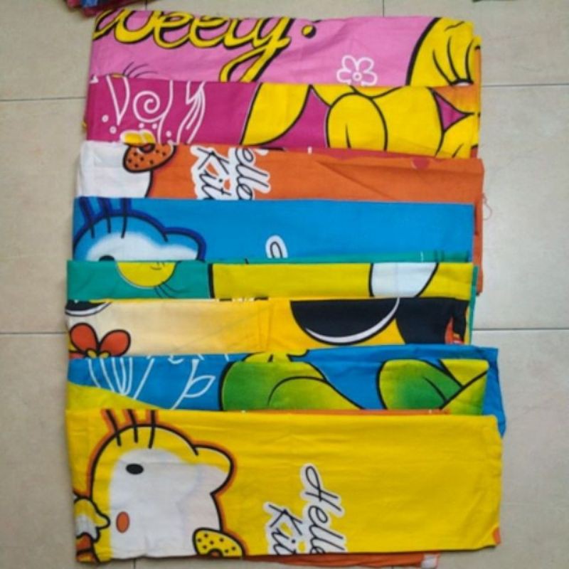 KAIN BALI CORAK HELLO KITTY | Shopee Malaysia