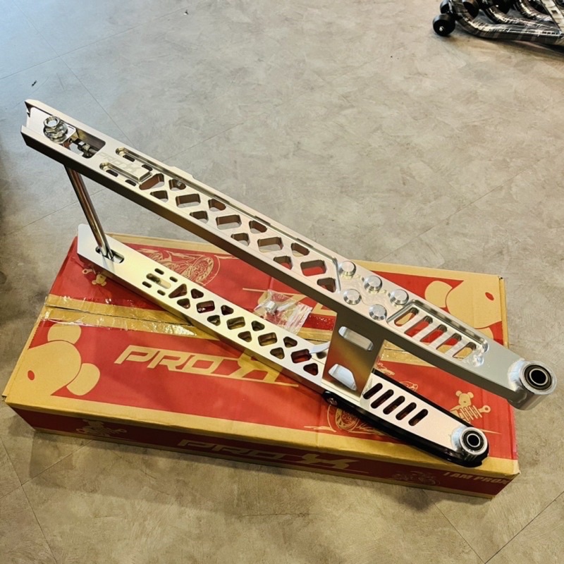 RACING CNC SWING ARM Y15/LC135 5S Y16 (+2 INCH) Ready stock AJIRACING ...