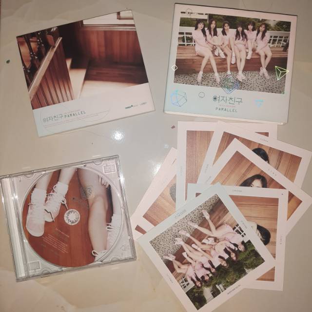 (+ Poster) Album Gfriend Parallel Sowon, Yerin, Eunha, Yuju, Sinb, Umji ...