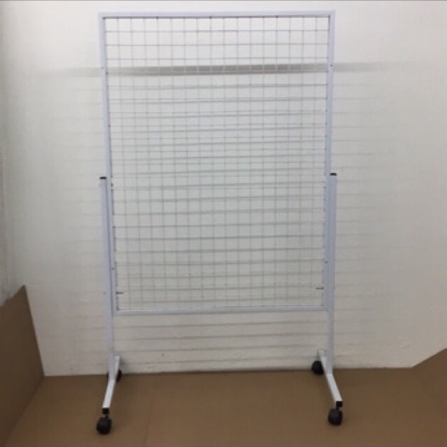 NETTING 1500 x 600 /NETTING FRAME 5' x 2' / WIRE MESH DISPLAY STAND ...