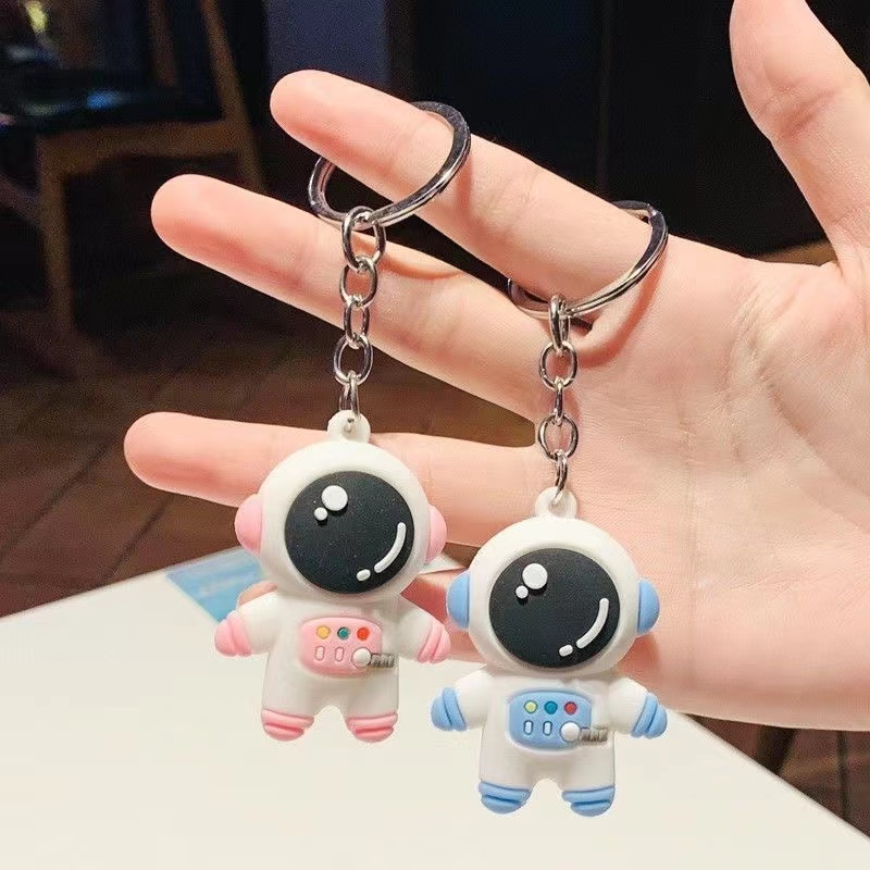 Cute Cartoon Soft Glue Astronaut Keychain dolls toys Spaceman Car Key ...