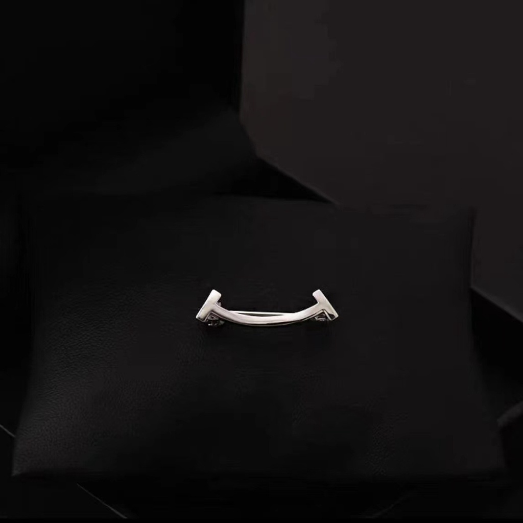 Fashion Smiley Face Fixed Anti-slip Pins Diamond Luxury Lapel Brooches ...