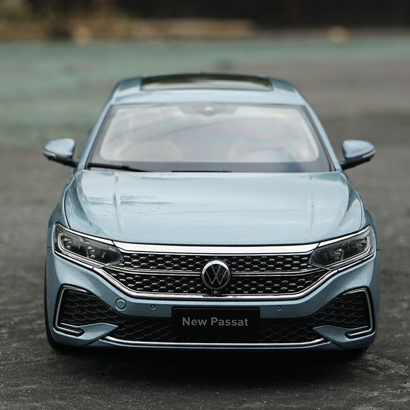 Original Factory Shangauto Volkswagen NEW PASSAT Starry Sky Version 1: ...