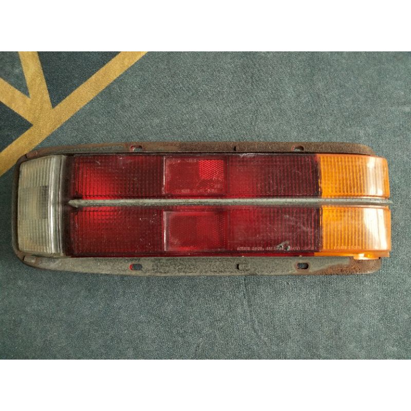 toyota corona rt81 tail lamp | Shopee Malaysia