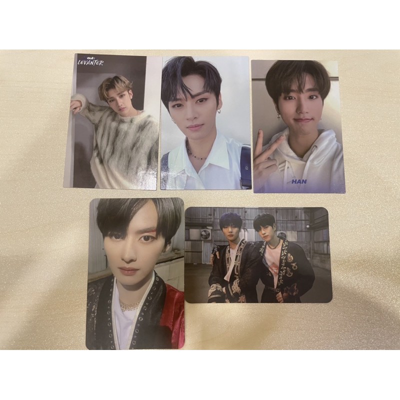 Stray Kids Official photocard Levanter and In Life (Bang Chan, Lee Know ...