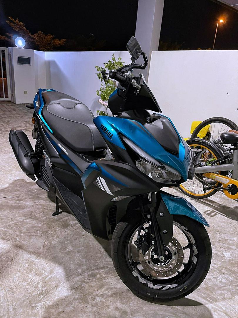 YAMAHA NVX V1 / V2 RIM STICKER - warna Putih Merah Kuning Hitam Silver ...