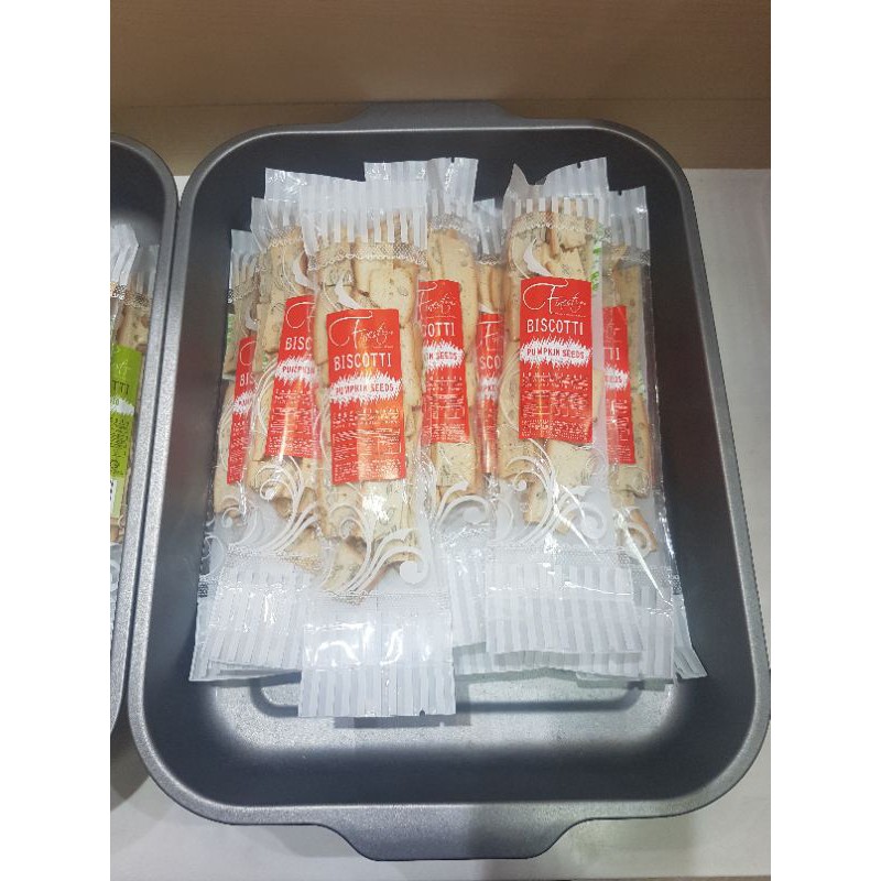 ORIGINAL HALAL Finest Bake Top Cookie assorted Malaysian Local Cookies ...