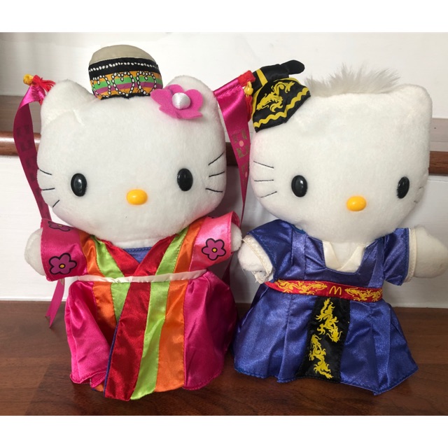Hello kitty Korean couple | Shopee Malaysia