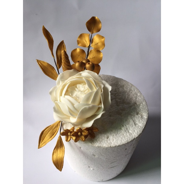 Edible Gumpaste Sugarflower Whimsical Gold Arrangement Set / Bunga ...