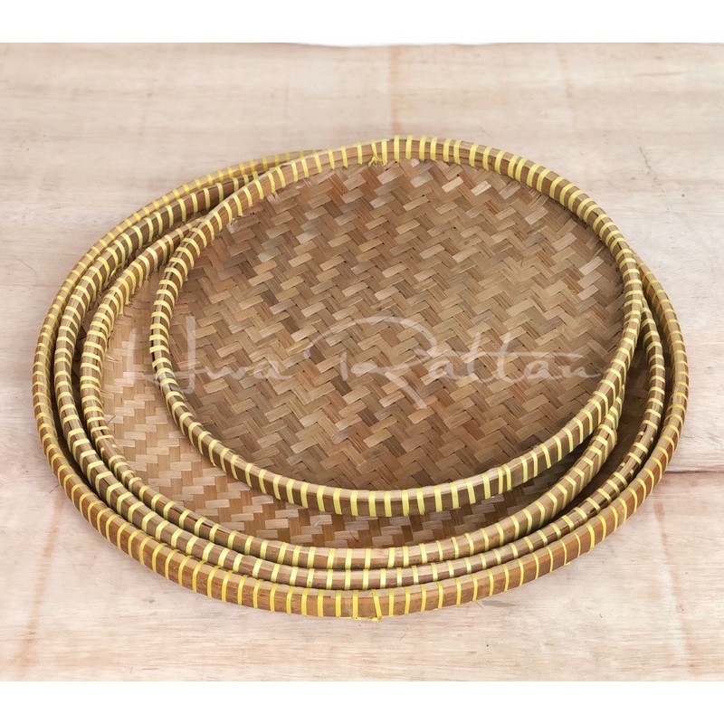 Nyiru bulat anyaman buluh / Nyiru gadang tampi / Penampi buluh ...