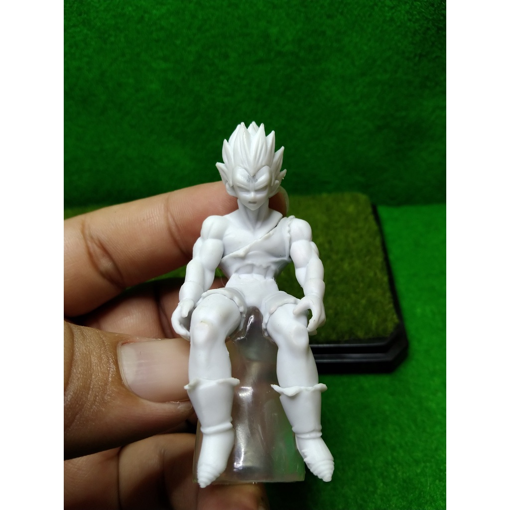 Japan Bandai Original Dragon Ball Z Vegeta Action Figure Kids Gashapon ...