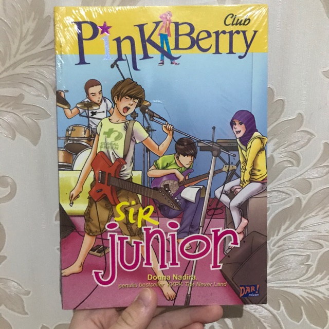 Sir Junior (Pink Berry Club) | Shopee Malaysia