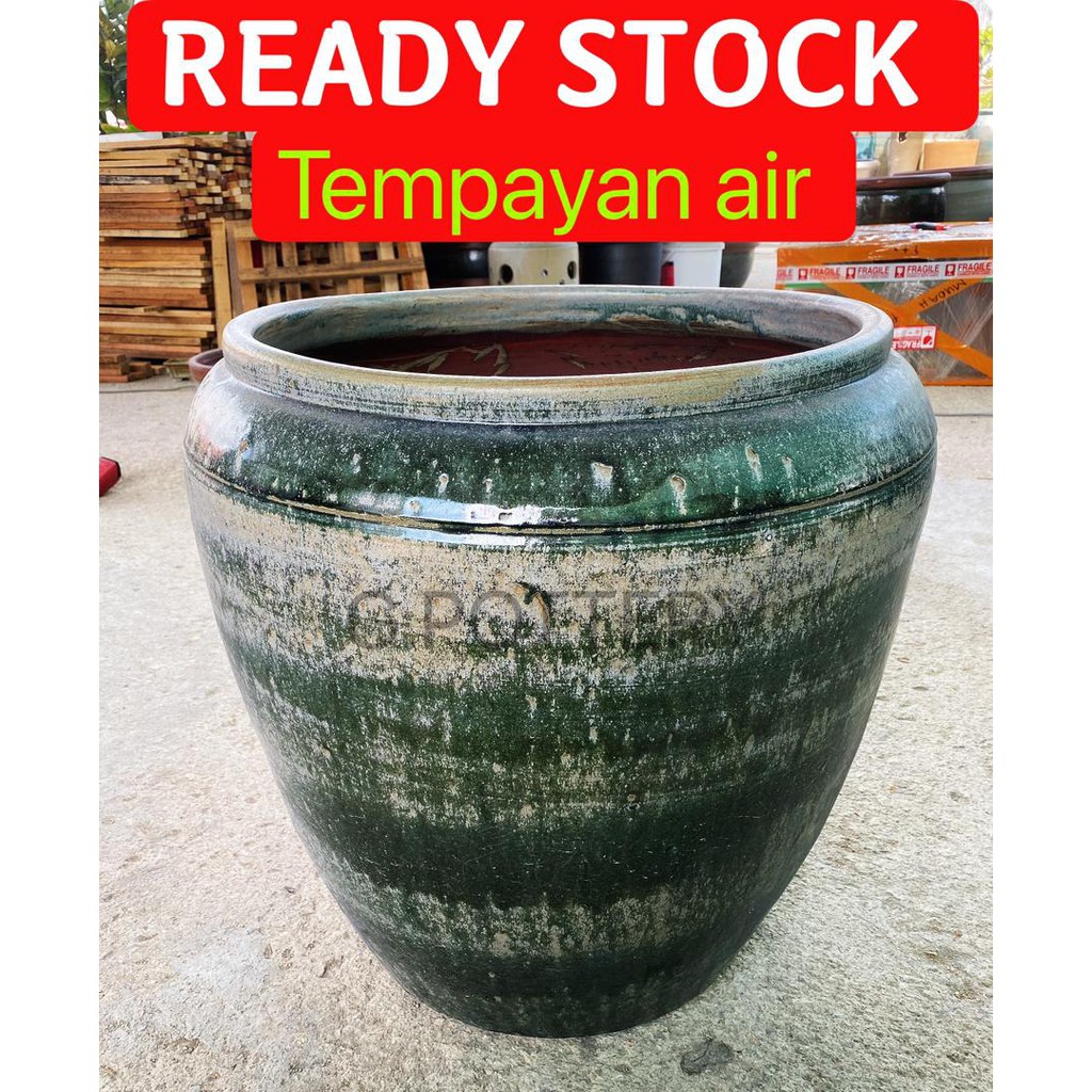 [Free Tempurung] Tempayan air tradisional tempatan pasu air garden ...