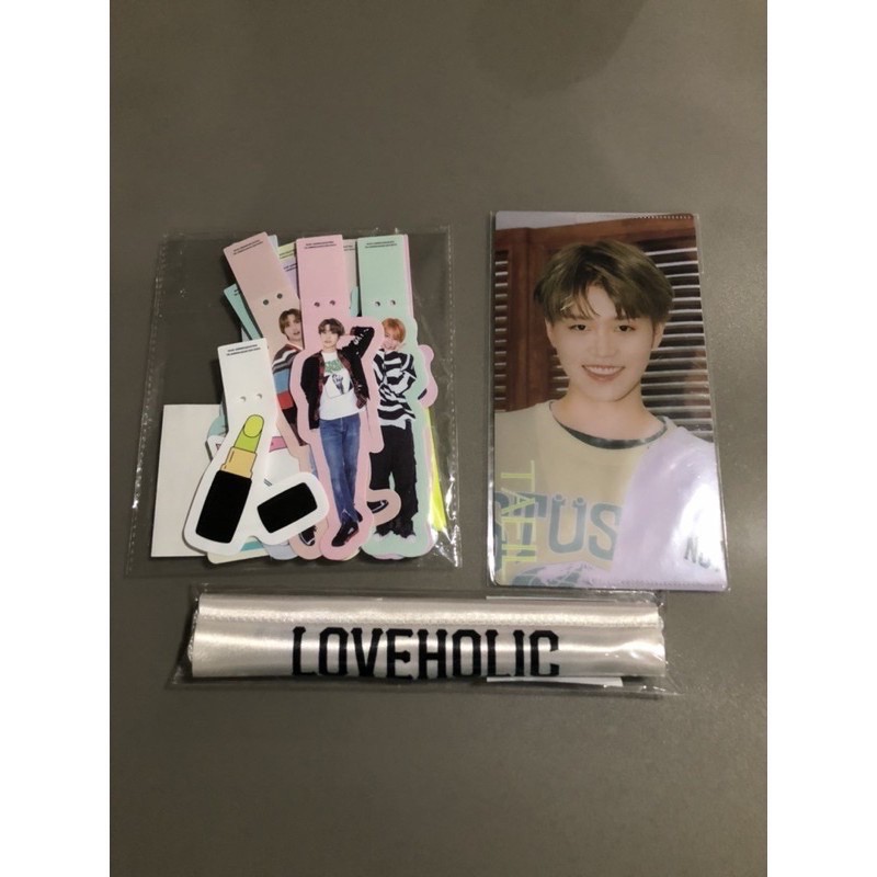 Nct 127 - Loveholic Ver. - Interior Set & Taeil Mask Case | Shopee Malaysia