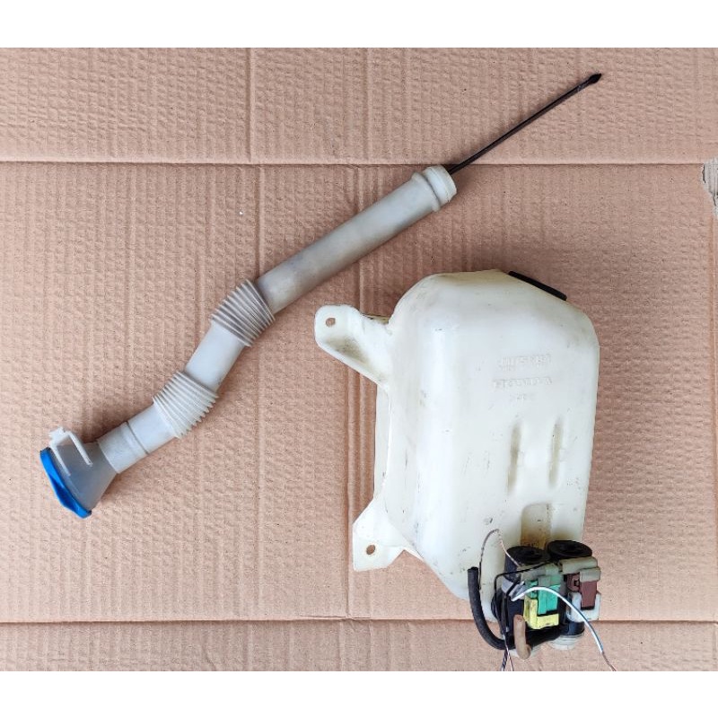 Honda stream RN1 RN3 RN5 wiper tank used | Shopee Malaysia
